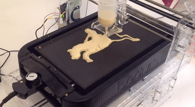 PancakeBot es capaz de imprimir tus propias crepes